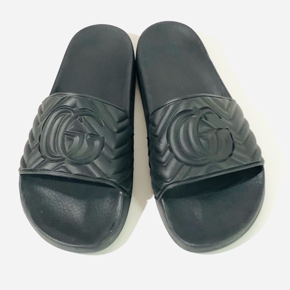 Gucci | Shoes | Gucci Gg Matelasse Quilted Slides Sandal Rubber Black ...